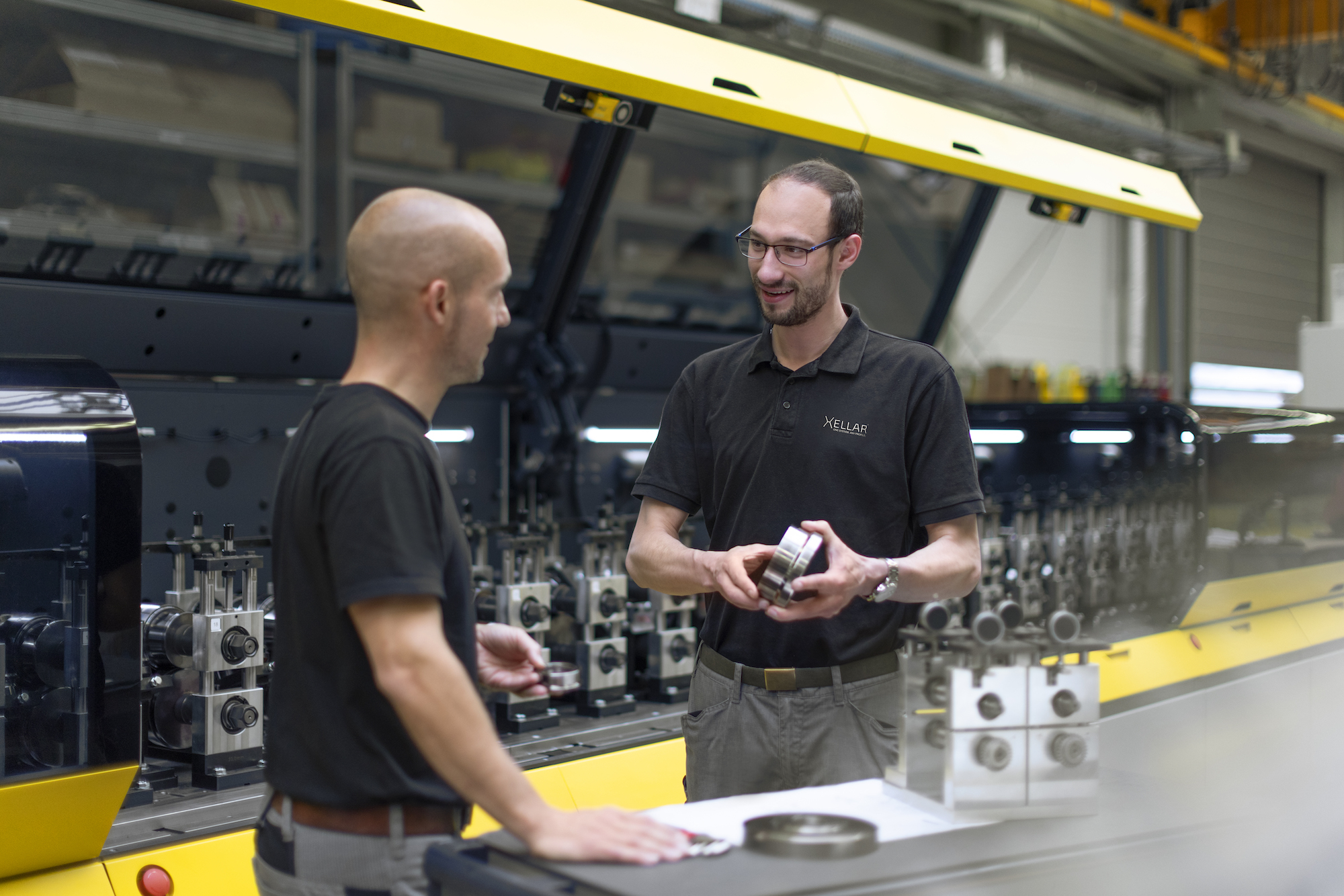 Innovative Profilieranlagen und Rollformanlagen von XELLAR